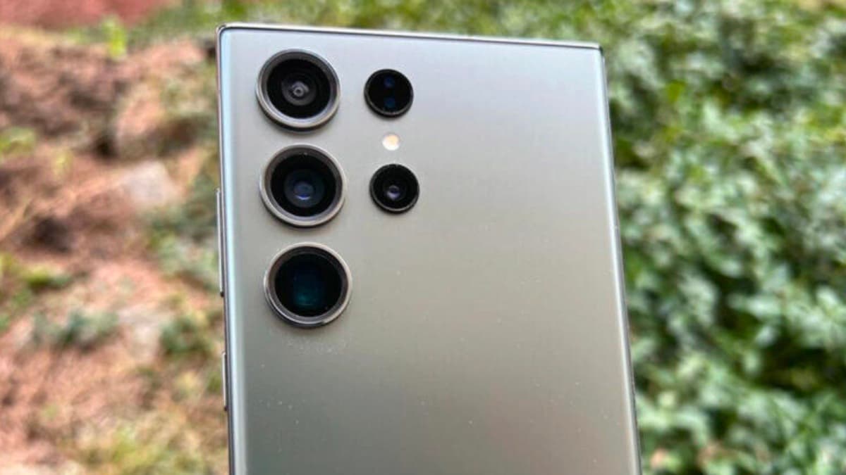 Samsung suit l'exemple de l'iPhone 15 Pro et utilise du titane dans le ...